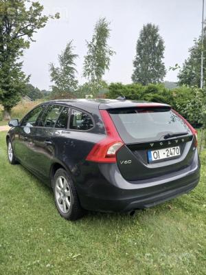 Вольво B60 2012 в Тукумс, объемом двигателя 1.60 л и пробегом 248 тыс. км за 5300 €, фото 5 на AUTOMOTO.COM.LV