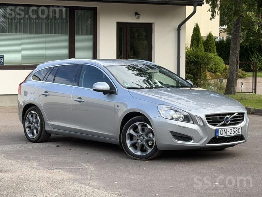 Вольво B60 2012 в Рига, объемом двигателя 2.00 л и пробегом 275 тыс. км за 6350 €, фото 6 на AUTOMOTO.COM.LV