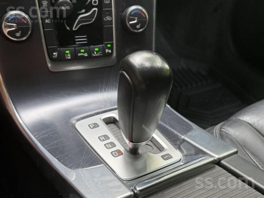 Вольво B60 2012 в Рига, объемом двигателя 2.00 л и пробегом 275 тыс. км за 6350 €, фото 19 на AUTOMOTO.COM.LV