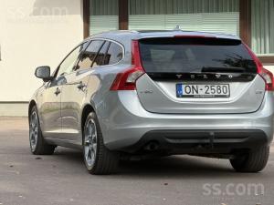 Вольво B60 2012 в Рига, объемом двигателя 2.00 л и пробегом 275 тыс. км за 6350 €, фото 24 на AUTOMOTO.COM.LV