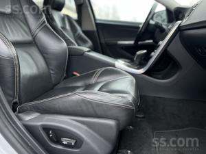 Volvo V60 2014 Jēkabpils, ar dzinēja tilpumu 2.00 L un nobraukumu 286 tūkst. km par 6990 €, foto 9 vietnē AUTOMOTO.COM.LV