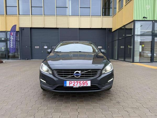 Volvo V60 2015 Viļņa, ar dzinēja tilpumu 1.60 L un nobraukumu 266 tūkst. km par 6950 €, foto 1 vietnē AUTOMOTO.COM.LV