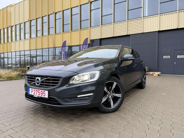 Volvo V60 2015 Viļņa, ar dzinēja tilpumu 1.60 L un nobraukumu 266 tūkst. km par 6950 €, foto 3 vietnē AUTOMOTO.COM.LV