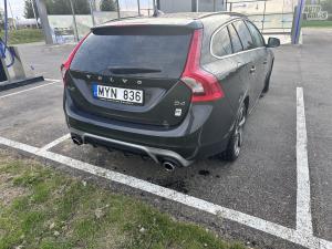 Volvo V60 2015 in Marijampole, with an engine capacity of 2.00 L and mileage of 327 thousand km for 6500 €, photo 6 on AUTOMOTO.COM.LV