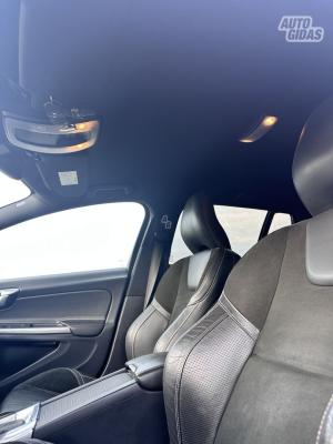Volvo V60 2015 in Marijampole, with an engine capacity of 2.00 L and mileage of 327 thousand km for 6500 €, photo 10 on AUTOMOTO.COM.LV