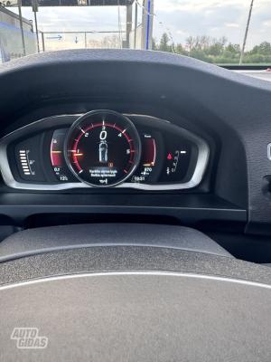 Volvo V60 2015 in Marijampole, with an engine capacity of 2.00 L and mileage of 327 thousand km for 6500 €, photo 15 on AUTOMOTO.COM.LV