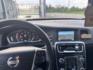 Volvo V60 2015 in Marijampole, with an engine capacity of 2.00 L and mileage of 327 thousand km for 6500 €, photo 17 on AUTOMOTO.COM.LV