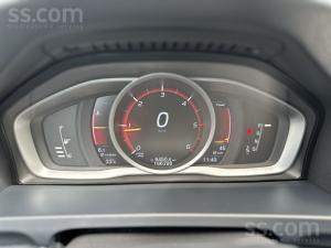 Volvo V60 2016 in Jurmala, with an engine capacity of 2.00 L and mileage of 186 thousand km for 11990 €, photo 24 on AUTOMOTO.COM.LV