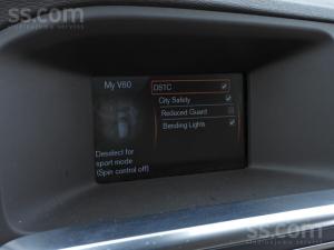Oranžs Volvo V60 2011 Rīga, ar dzinēja tilpumu 2.00 L un nobraukumu 371 tūkst. km par 5890 €, foto 20 vietnē AUTOMOTO.COM.LV