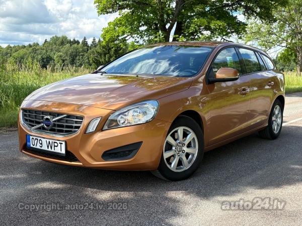 Oranžs Volvo V60 2011 Paide, ar dzinēja tilpumu 1.60 L un nobraukumu 313 tūkst. km par 5690 €, foto 6 vietnē AUTOMOTO.COM.LV