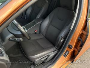 Oranžs Volvo V60 2011 Paide, ar dzinēja tilpumu 1.60 L un nobraukumu 313 tūkst. km par 5690 €, foto 14 vietnē AUTOMOTO.COM.LV