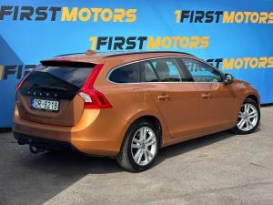 Orange Volvo V60 2011 in Riga, with an engine capacity of 2.00 L and mileage of 240 thousand km for 5950 €, photo 7 on AUTOMOTO.COM.LV