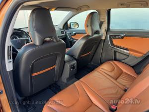 Orange Volvo V60 2012 in Tallinn, with an engine capacity of 2.00 L and mileage of 318 thousand km for 6390 €, photo 16 on AUTOMOTO.COM.LV