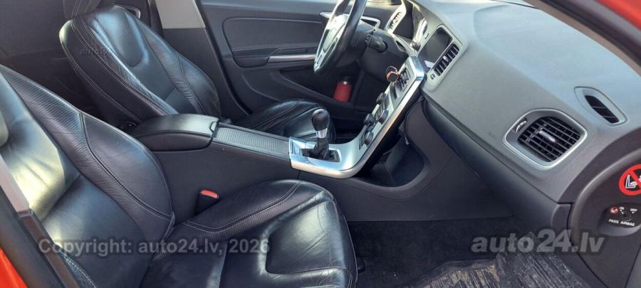 Красный Вольво B60 2011 в Таллин, объемом двигателя 1.60 л и пробегом 177 тыс. км за 5300 €, фото 10 на AUTOMOTO.COM.LV