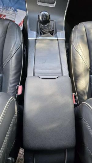 Sarkans Volvo V60 2011 Šauļi, ar dzinēja tilpumu 2.40 L un nobraukumu 294 tūkst. km par 5700 €, foto 22 vietnē AUTOMOTO.COM.LV