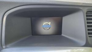 Sarkans Volvo V60 2011 Šauļi, ar dzinēja tilpumu 2.40 L un nobraukumu 294 tūkst. km par 5700 €, foto 42 vietnē AUTOMOTO.COM.LV