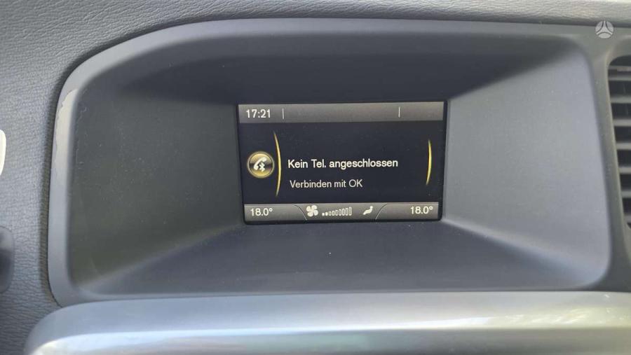 Sarkans Volvo V60 2011 Šauļi, ar dzinēja tilpumu 2.40 L un nobraukumu 294 tūkst. km par 5700 €, foto 44 vietnē AUTOMOTO.COM.LV