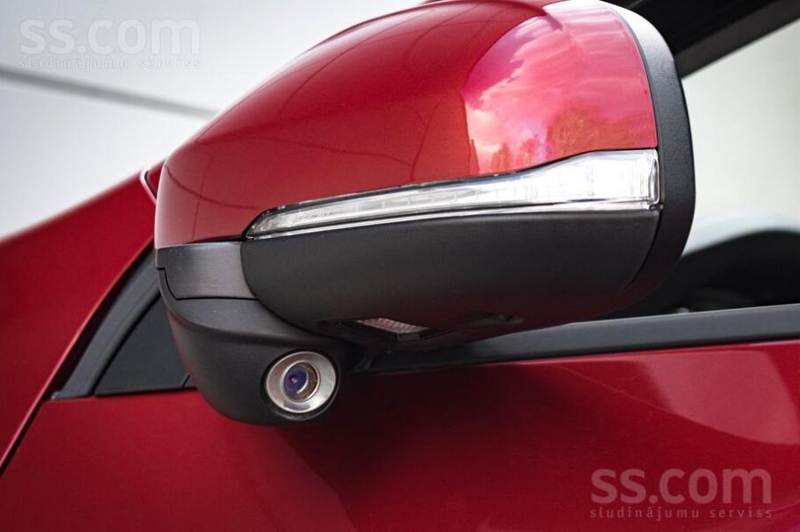 Red Volvo V60 2012 in Riga, with an engine capacity of 2.40 L and mileage of 322 thousand km for 5790 €, photo 10 on AUTOMOTO.COM.LV