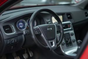 Красный Вольво B60 2012 в Лиепая, объемом двигателя 2.40 л и пробегом 468 тыс. км за 4850 €, фото 15 на AUTOMOTO.COM.LV
