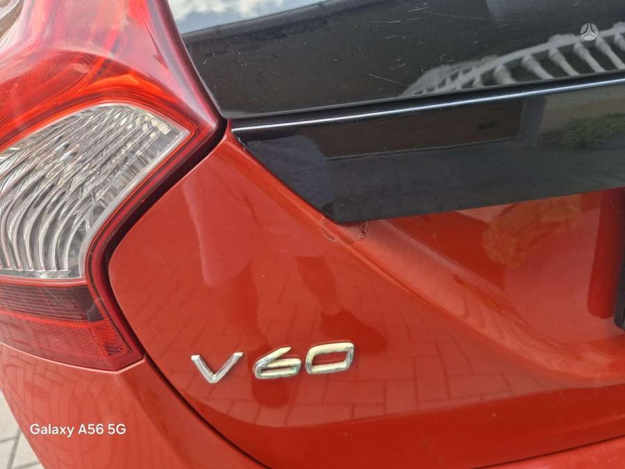 Красный Вольво B60 2012 в Пасвалис, объемом двигателя 1.98 л и пробегом 250 тыс. км за 4550 €, фото 16 на AUTOMOTO.COM.LV
