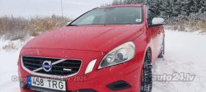 Sarkans Volvo V60 2013 Tartu, ar dzinēja tilpumu 2.40 L un nobraukumu 283 tūkst. km par 9500 €, foto 7 vietnē AUTOMOTO.COM.LV