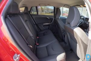 Red Volvo V60 2013 in Liepaja, with an engine capacity of 1.60 L and mileage of 290 thousand km for 6950 €, photo 7 on AUTOMOTO.COM.LV