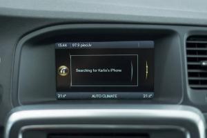 Sarkans Volvo V60 2013 Liepāja, ar dzinēja tilpumu 1.60 L un nobraukumu 290 tūkst. km par 6000 €, foto 25 vietnē AUTOMOTO.COM.LV