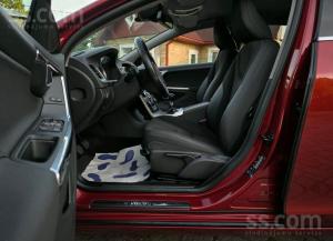 Sarkans Volvo V60 2013 Rīga, ar dzinēja tilpumu 2.00 L un nobraukumu 257 tūkst. km par 5950 €, foto 24 vietnē AUTOMOTO.COM.LV