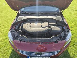 Red Volvo V60 2013 in Kaunas, with an engine capacity of 1.98 L and mileage of 206 thousand km for 6500 €, photo 12 on AUTOMOTO.COM.LV