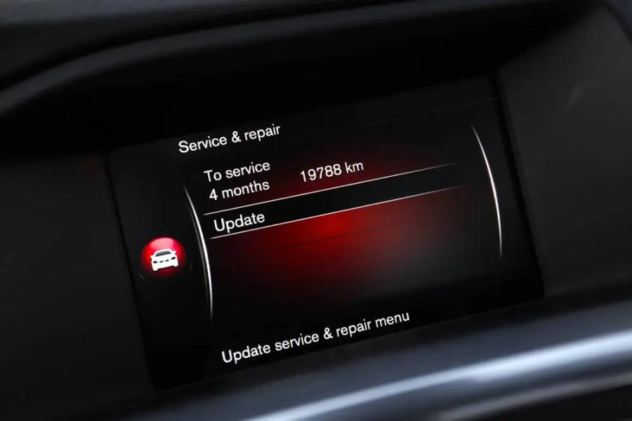 Sarkans Volvo V60 2014 Jelgava, ar dzinēja tilpumu 2.40 L un nobraukumu 302 tūkst. km par 7200 €, foto 29 vietnē AUTOMOTO.COM.LV