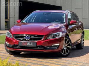 Sarkans Volvo V60 2015 Rīga, ar dzinēja tilpumu 2.40 L un nobraukumu 194 tūkst. km par 12300 €, foto 9 vietnē AUTOMOTO.COM.LV