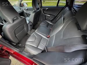 Sarkans Volvo V60 2015 Rīga, ar dzinēja tilpumu 2.40 L un nobraukumu 194 tūkst. km par 12300 €, foto 20 vietnē AUTOMOTO.COM.LV