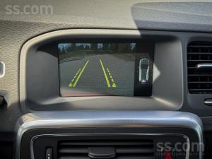 Sarkans Volvo V60 2015 Rīga, ar dzinēja tilpumu 2.40 L un nobraukumu 194 tūkst. km par 12300 €, foto 32 vietnē AUTOMOTO.COM.LV