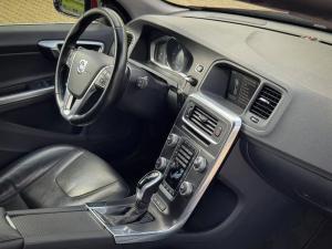 Красный Вольво B60 2015 в Рига, объемом двигателя 2.40 л и пробегом 194 тыс. км за 12300 €, фото 21 на AUTOMOTO.COM.LV