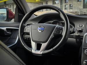 Красный Вольво B60 2015 в Рига, объемом двигателя 2.40 л и пробегом 194 тыс. км за 12300 €, фото 28 на AUTOMOTO.COM.LV