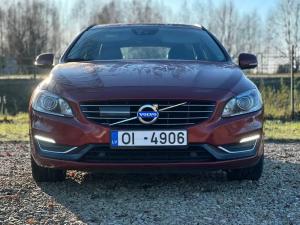 Красный Вольво B60 2015 в Елгава, объемом двигателя 2.40 л и пробегом 242 тыс. км за 9990 €, фото 3 на AUTOMOTO.COM.LV