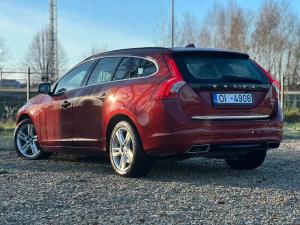 Красный Вольво B60 2015 в Елгава, объемом двигателя 2.40 л и пробегом 242 тыс. км за 9990 €, фото 5 на AUTOMOTO.COM.LV