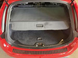 Red Volvo V60 2018 in Siauliai, with an engine capacity of 1.97 L and mileage of 203 thousand km for 10150 €, photo 25 on AUTOMOTO.COM.LV
