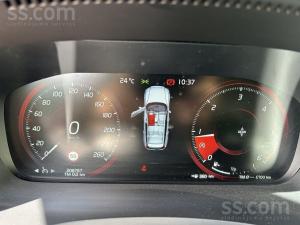 Sarkans Volvo V60 2018 Jūrmala, ar dzinēja tilpumu 2.00 L un nobraukumu 209 tūkst. km par 15999 €, foto 14 vietnē AUTOMOTO.COM.LV