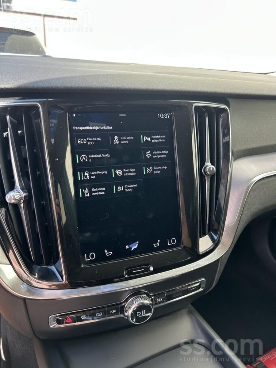Sarkans Volvo V60 2018 Jūrmala, ar dzinēja tilpumu 2.00 L un nobraukumu 209 tūkst. km par 15999 €, foto 15 vietnē AUTOMOTO.COM.LV