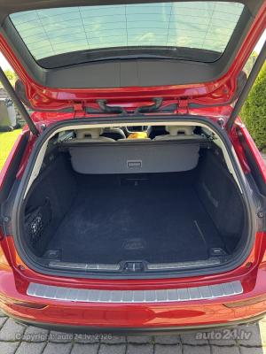 Red Volvo V60 2018 in Tallinn, with an engine capacity of 2.00 L and mileage of 205 thousand km for 12500 €, photo 6 on AUTOMOTO.COM.LV