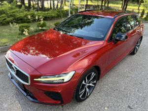 Red Volvo V60 2019 in Kazlu Ruda, with an engine capacity of 1.97 L and mileage of 300 thousand km for 13000 €, photo 8 on AUTOMOTO.COM.LV