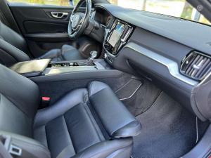 Red Volvo V60 2019 in Kazlu Ruda, with an engine capacity of 1.97 L and mileage of 300 thousand km for 13000 €, photo 27 on AUTOMOTO.COM.LV