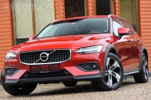 Sarkans Volvo V60 2019 Tukums, ar dzinēja tilpumu 2.00 L un nobraukumu 170 tūkst. km par 100 €, foto 3 vietnē AUTOMOTO.COM.LV