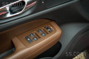 Sarkans Volvo V60 2019 Tukums, ar dzinēja tilpumu 2.00 L un nobraukumu 170 tūkst. km par 100 €, foto 22 vietnē AUTOMOTO.COM.LV