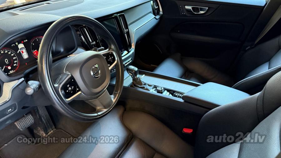 Красный Вольво B60 2019 в Таллин, объемом двигателя 2.00 л и пробегом 75 тыс. км за 24500 €, фото 9 на AUTOMOTO.COM.LV
