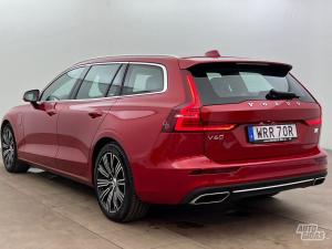 Sarkans Volvo V60 2021 Kauņa, ar dzinēja tilpumu 0.00 L un nobraukumu 37 tūkst. km par 34284 €, foto 5 vietnē AUTOMOTO.COM.LV