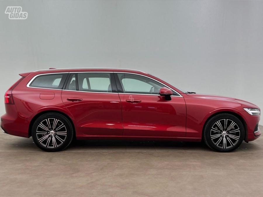 Sarkans Volvo V60 2021 Kauņa, ar dzinēja tilpumu 0.00 L un nobraukumu 37 tūkst. km par 34284 €, foto 8 vietnē AUTOMOTO.COM.LV