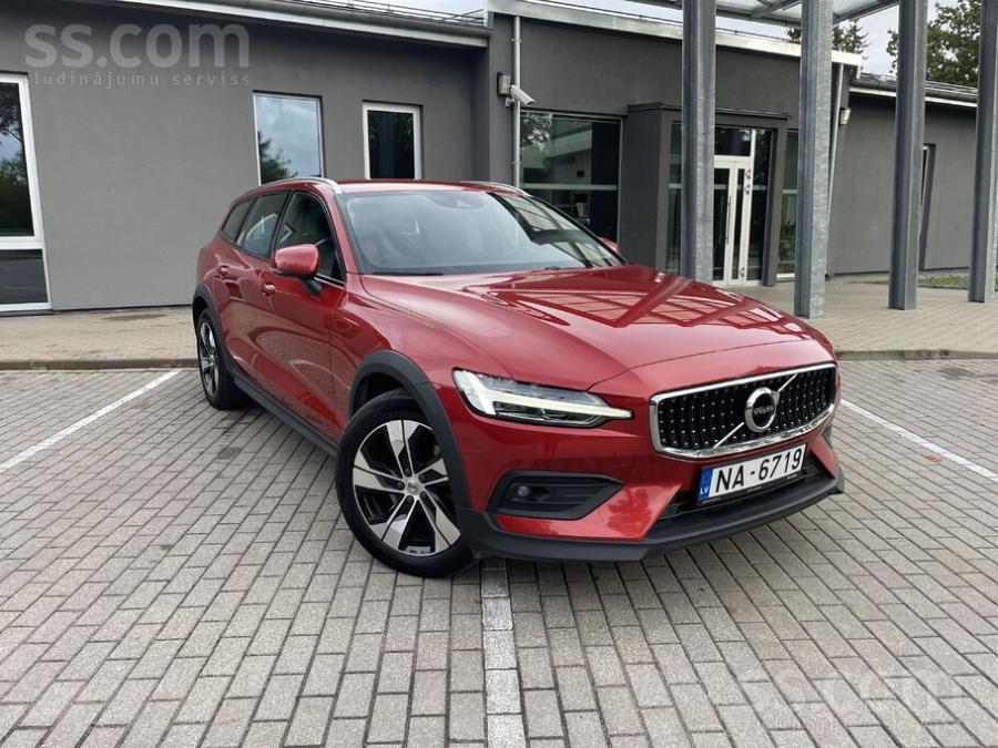 Sarkans Volvo V60 2021 Jūrmala, ar dzinēja tilpumu 2.00 L un nobraukumu 109 tūkst. km par 30490 €, foto 3 vietnē AUTOMOTO.COM.LV