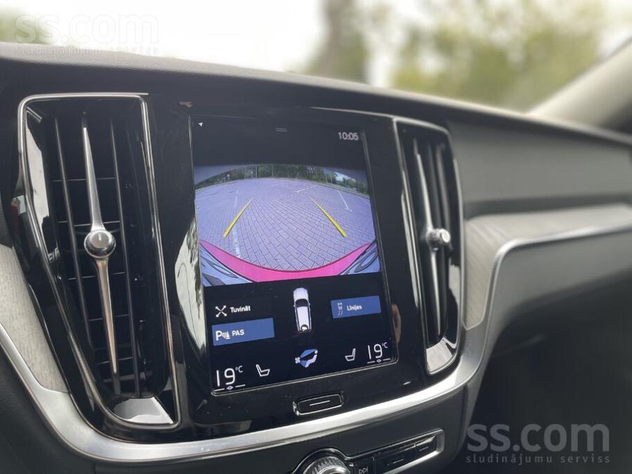Sarkans Volvo V60 2021 Jūrmala, ar dzinēja tilpumu 2.00 L un nobraukumu 109 tūkst. km par 30490 €, foto 25 vietnē AUTOMOTO.COM.LV